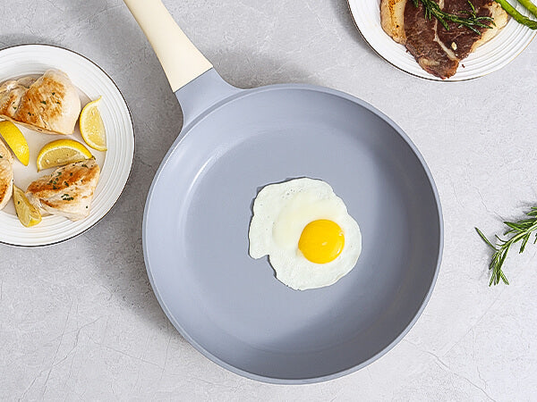 What is a Ceramic Nonstick Pan ? -Redchef Cookware – RedChef